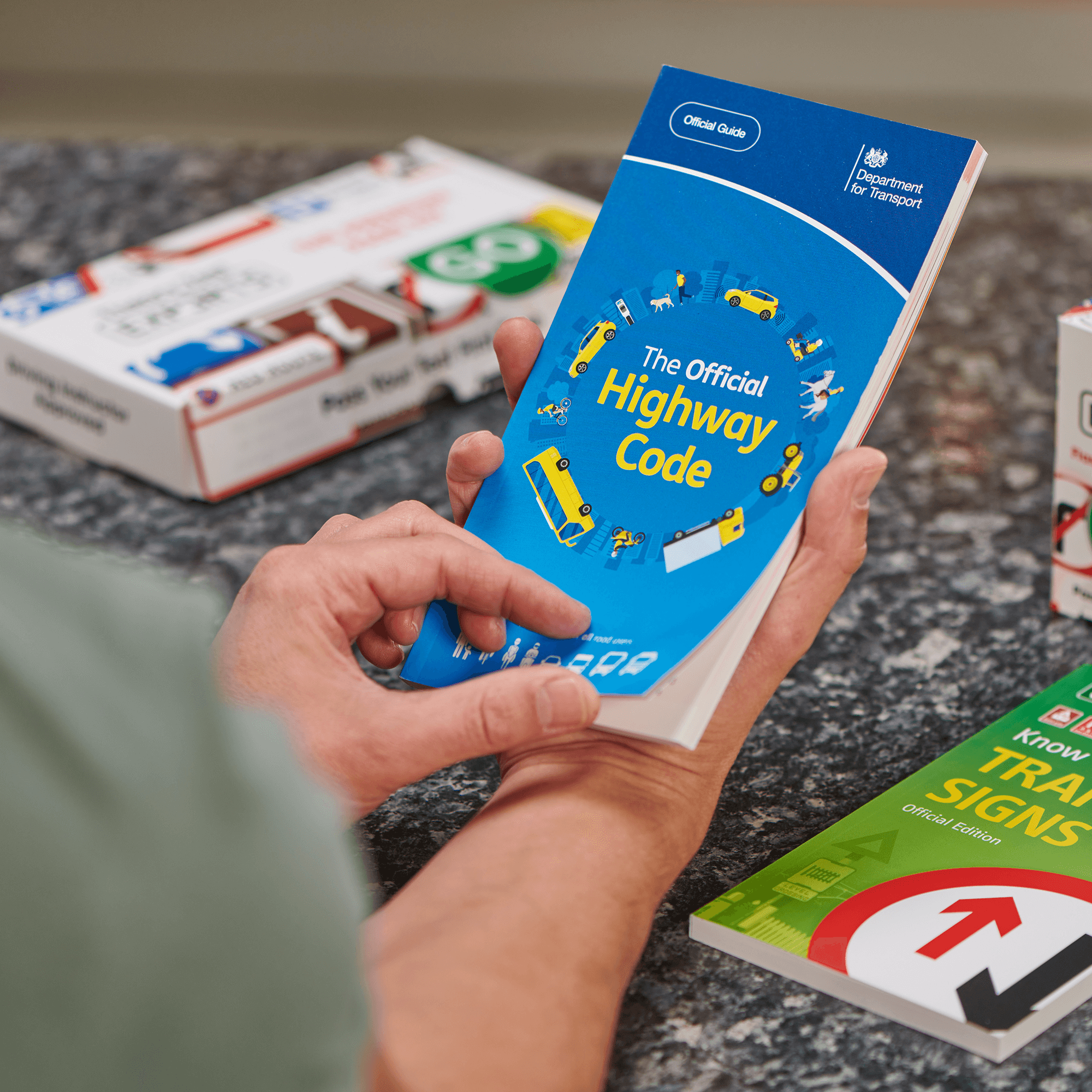 Highway Code Book 2025 AA Highway Code And Know Your Road Signs - AA ...